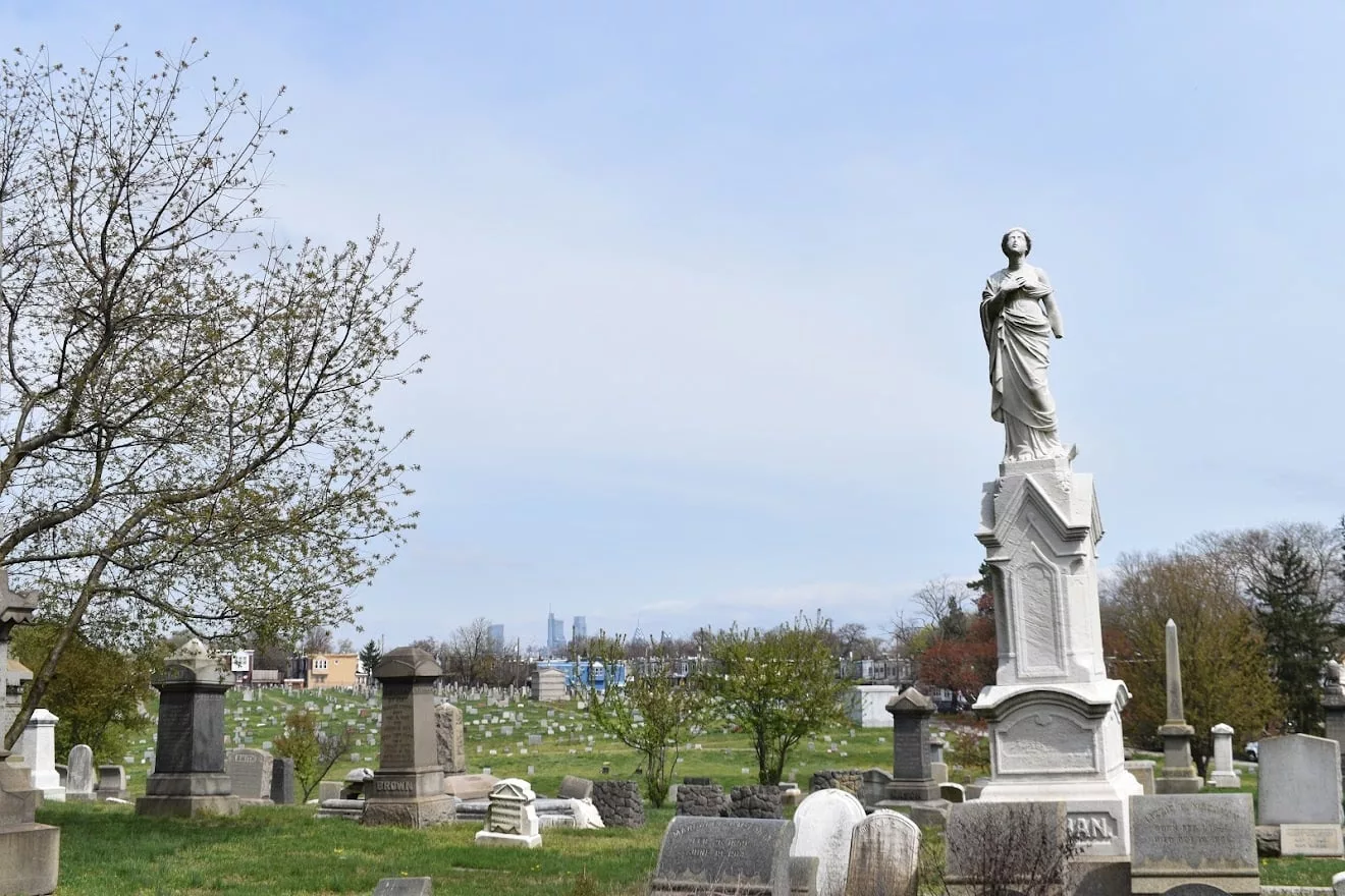 Careers in Death Care: A Day in the Life of a Caretaker of an Abandoned ...